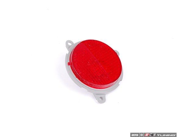 Genuine BMW - 63147046040 - Rear Bumper Reflector - Right (63-14-7-046-040)