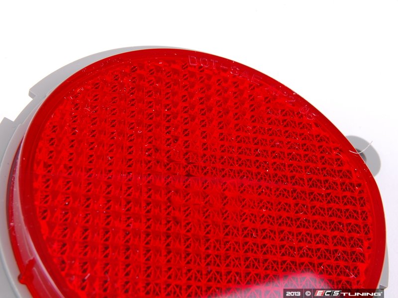 Genuine BMW - 63147046039 - Rear Bumper Reflector - Left (63-14-7-046-039)