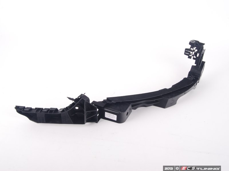 Genuine Volkswagen Audi - 5K0807572J - Bumper guide - Right (5K0 807 572 J)