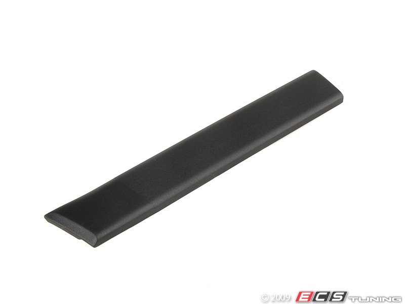 Genuine BMW - 51132233685 - Fender belt moulding - left (51-13-2-233-685)