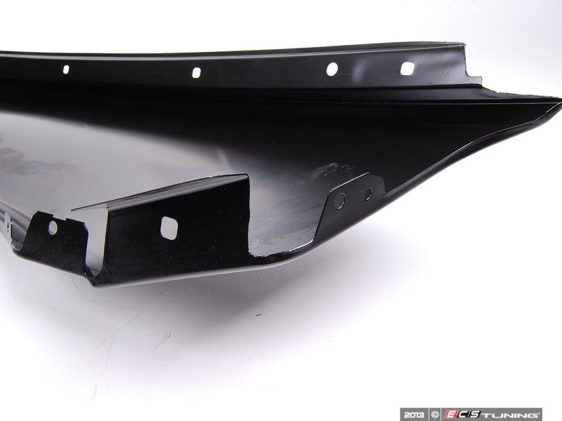 Genuine BMW - 41353403735 - Front Fender - Left (41-35-3-403-735)