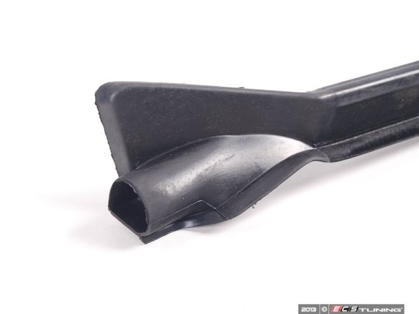 Genuine BMW - 51220402748 - RIGHT REAR DOOR SEAL (51-22-0-402-748)