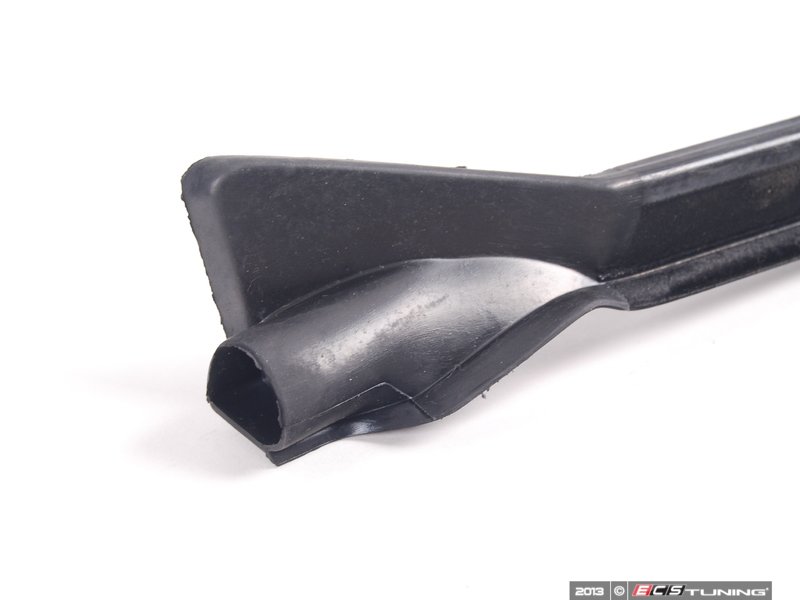 Genuine BMW - 51220402748 - RIGHT REAR DOOR SEAL (51-22-0-402-748)