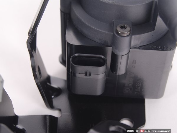 Genuine MINI - 11538843817 - Additional Water Pump (11-53-8-843-817)