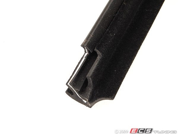 Genuine BMW - 51221960848 - Lower Outer Window Seal - Rear Right (51-22 ...