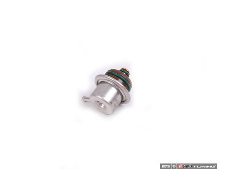 Bosch - 037133035C - Fuel Pressure Regulator