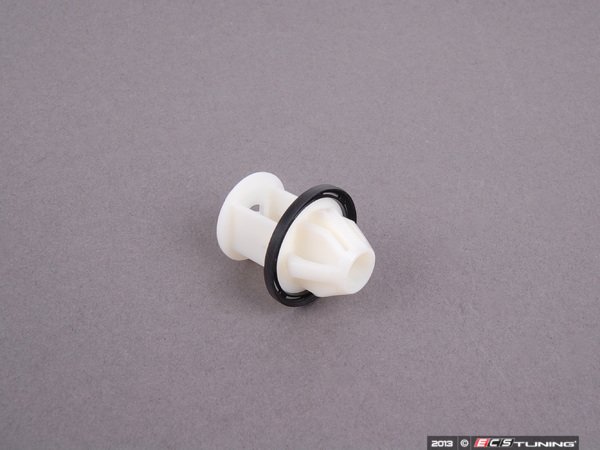 Genuine Mercedes Benz - 0009917298 - CLIP