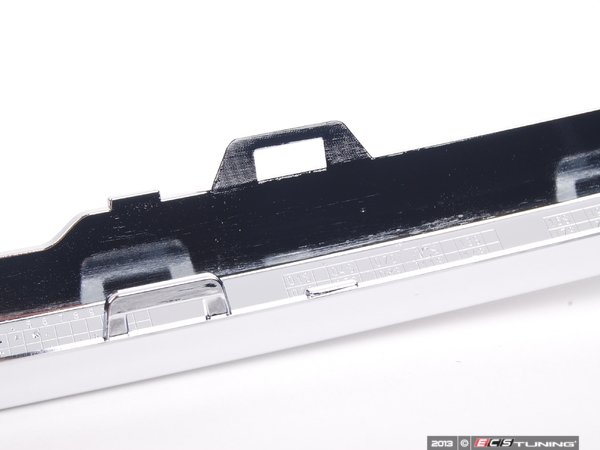 Genuine Volkswagen Audi - 8P0807715A2ZZ - Chrome Grille Surround (8P0 ...