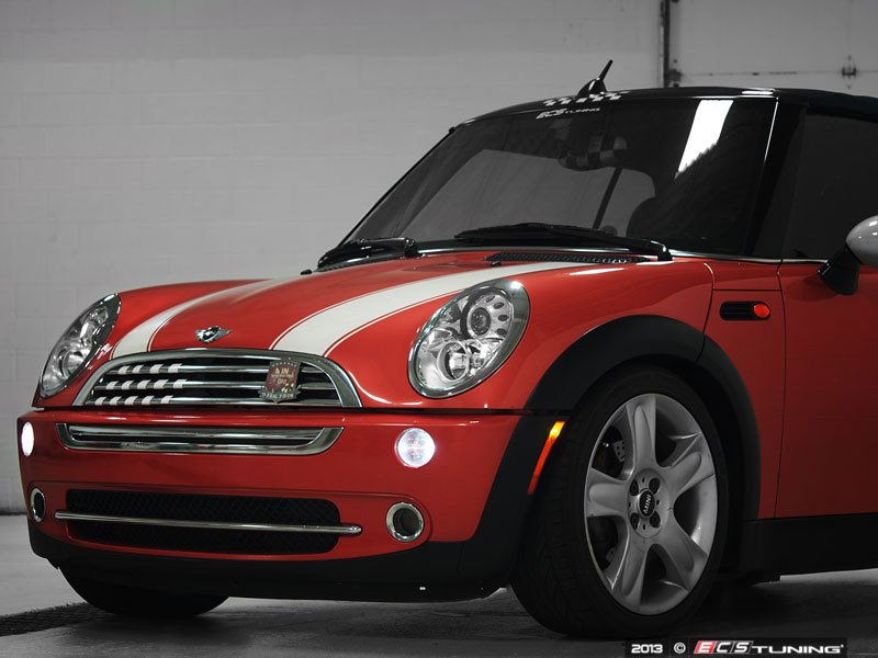 ECS News - R50/R53 MINI Cooper Ziza Front Marker LED Lights