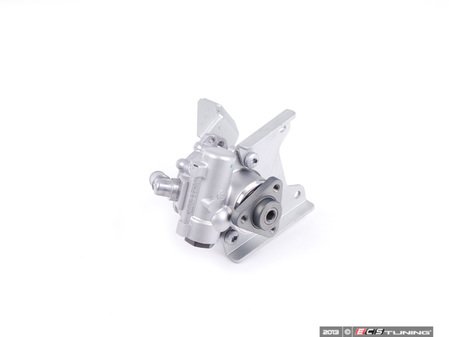 Genuine BMW - 32416757914 - Exch. power steering pump (32-41-6-757-914)