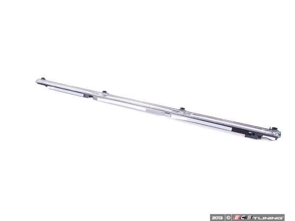 Genuine Mercedes Benz - 1669061001 - ENTRANCE LIG