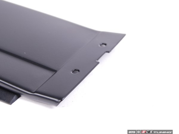 Genuine BMW - 51361924988 - 5 COVER RT (51-36-1-924-988)