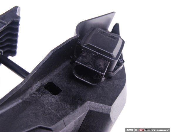 Genuine BMW - 35426786281 - Accelerator Module With Pedal (35-42-6-786-281)