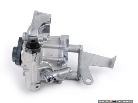 Genuine BMW - 32412229679 - Power Steering Pump (32-41-2-229-679)
