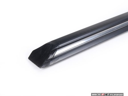 Genuine BMW - 51131876132 - Front Door Molding - Right (51-13-1-876-132)