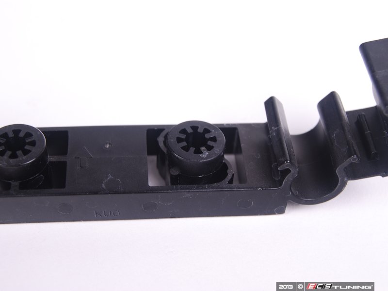 Genuine Volkswagen Audi - 8E0609657A - Parking Brake Cable Retainer ...