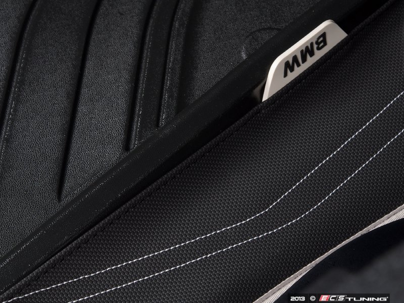 Genuine BMW - 51472239936 - Modern Line Cargo Liner - Silver Stripe (51 ...