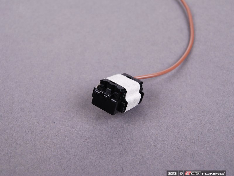 Genuine BMW - 61128374946 - ADAPTOR CABLE (61-12-8-374-946)