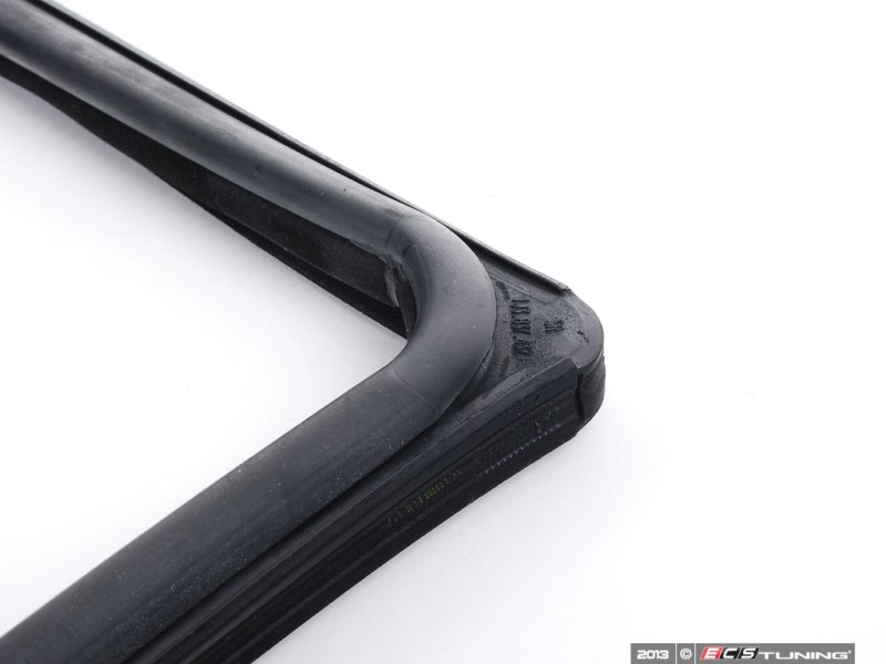 Genuine Volkswagen Audi - 1J3837432AB41 - Front Window Channel - Right ...