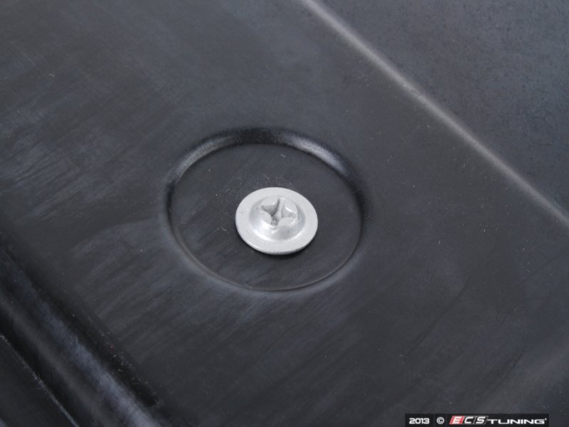 Genuine BMW - 51718265927 - Belly Pan - Center (51-71-8-265-927)