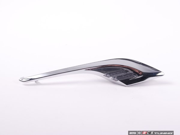 Genuine BMW - 63137303243 - Side Marker - Left (63-13-7-303-243)