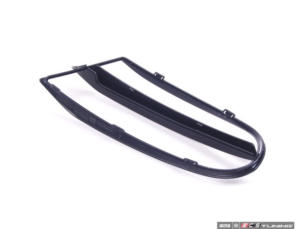 Genuine BMW - 51118050586 - Lower Bumper Grille - Right (51-11-8-050-586)