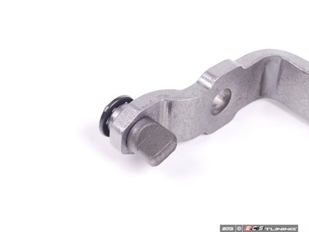 Genuine Volkswagen Audi - 02A311562A - Selector Fork for 5th Gear (02A ...