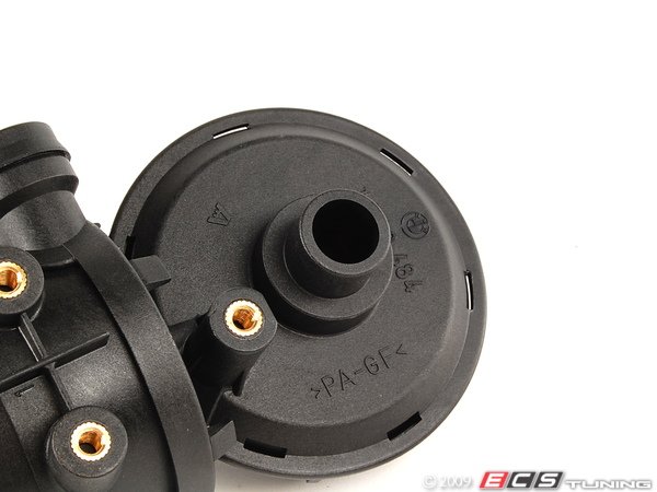 Genuine BMW - 11151703484 - Crankcase Pressure Regulator Valve (11-15-1 ...