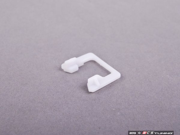 Genuine Volkswagen Audi - 357837242 - Door Handle Clip - Priced Each ...