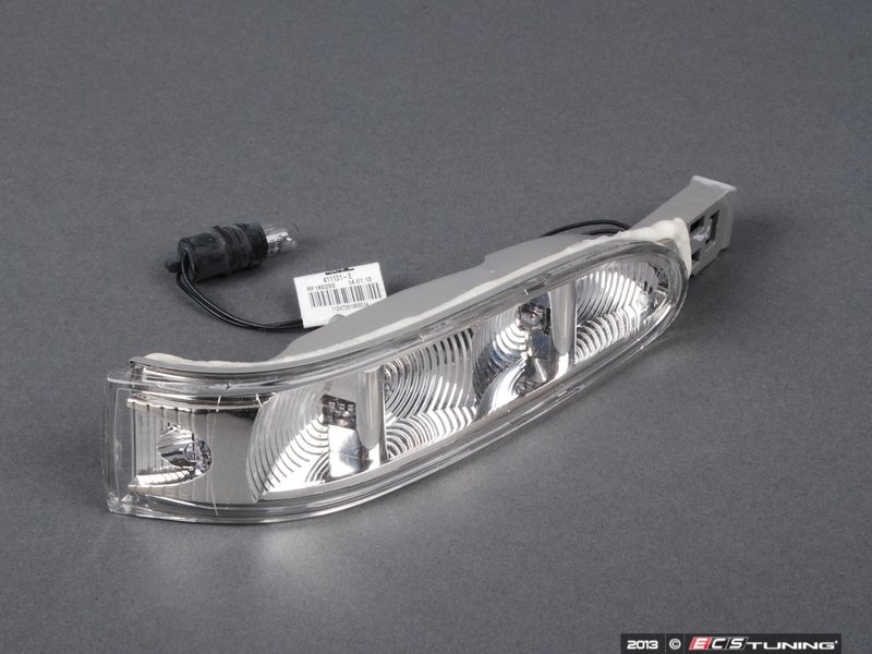 Genuine Mercedes Benz - 1648200621 - Mirror Turn Signal Assembly