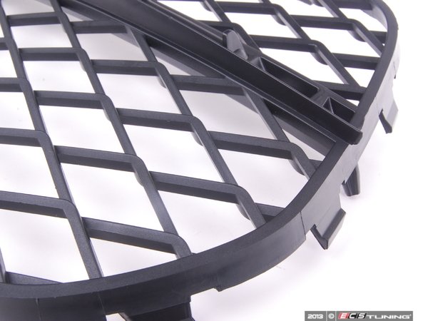Genuine BMW - 51117222857 - Front Bumper Grille (51-11-7-222-857)