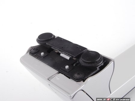 Genuine Volkswagen Audi - 7L0071126A666 - Roof Rack Base Bars - Silver ...