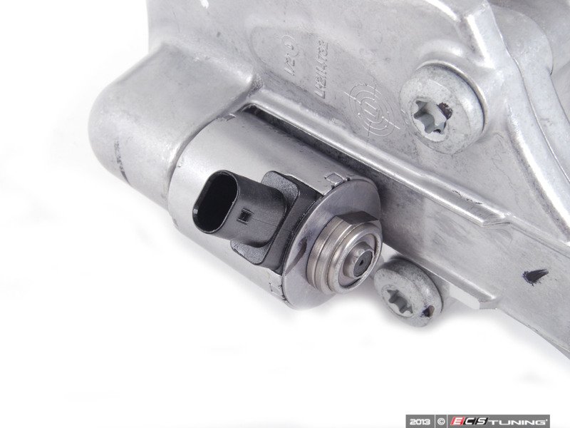 Genuine BMW - 32416788906 - Power Steering Pump (32-41-6-788-906)