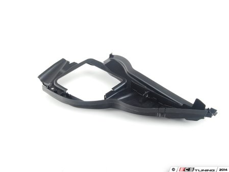 Genuine BMW - 64316958818 - Cabin Filter Housing Panel - Lower Right ...