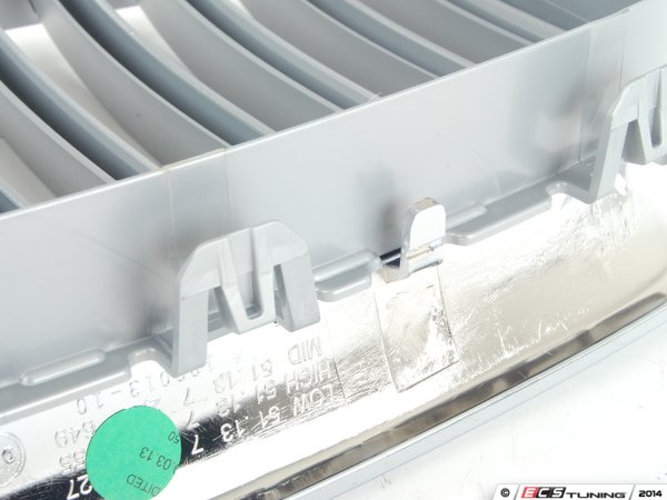 Genuine BMW - 51137261355 - Chrome Kidney Grille - Left (51-13-7-261-355)