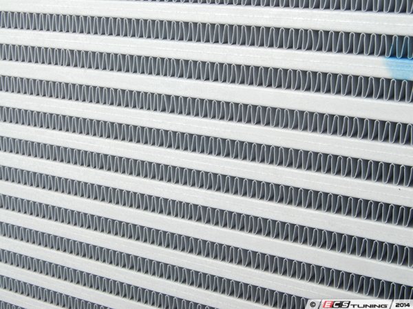 Genuine Volkswagen Audi - 3C0145805R - Intercooler (3C0 145 805 R)