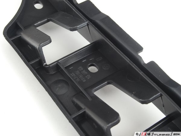 Genuine Volkswagen Audi - 1K0807184 - Front Bumper Guide - Right (1K0 ...