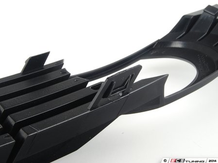 Genuine Volkswagen Audi - 4E0807682C01C - Fog Light Grille - Right ...