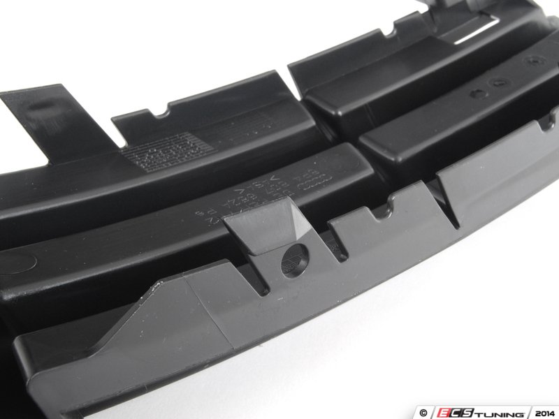 Genuine Volkswagen Audi - 8P4807682A - Grille - Right (8P4 807 682 A)