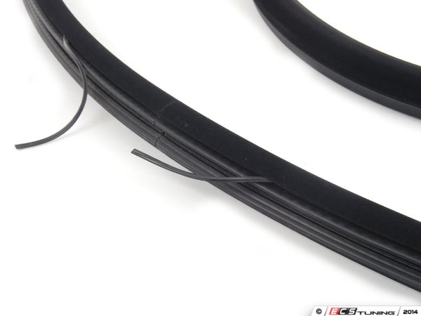 Genuine BMW - 51727278503 - F10 Door seal - front (51-72-7-278-503)