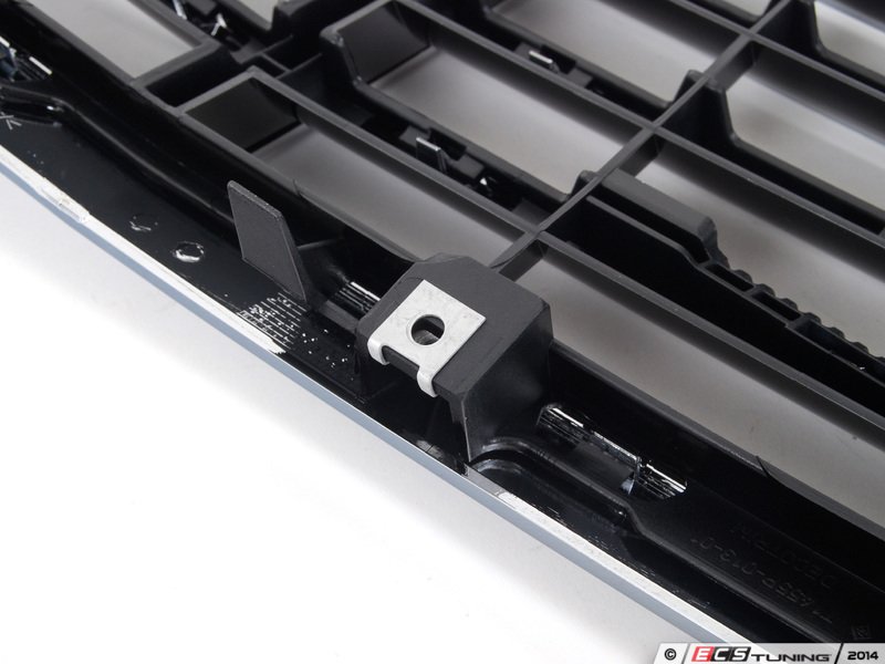 Genuine Mercedes Benz - 20388002239040 - Grille