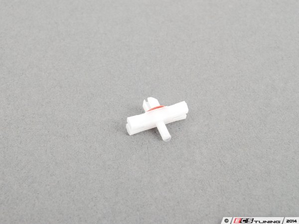 Genuine Volkswagen Audi - 113853585C - Securing Clip-Priced Each (113 ...