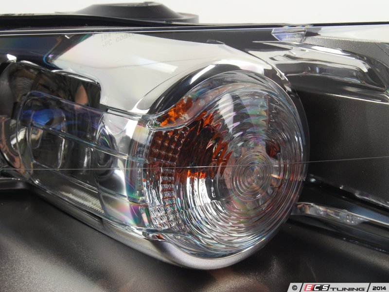 Genuine Volkswagen Audi - 7L6941040E - Headlight Assembly - Right (7L6 ...