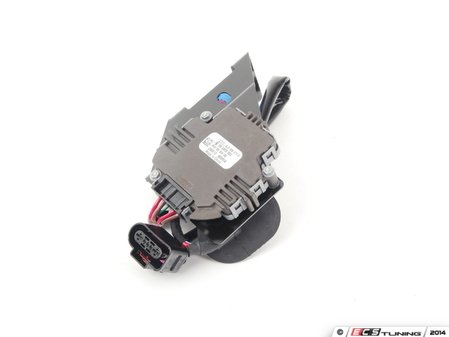 Genuine Volkswagen Audi - 8J0906071A - Fuel Delivery Unit Control ...