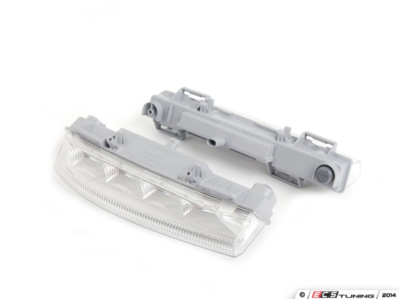 ECS News - Mercedes Bens W212 E-Class Fog to LED DRL Kit