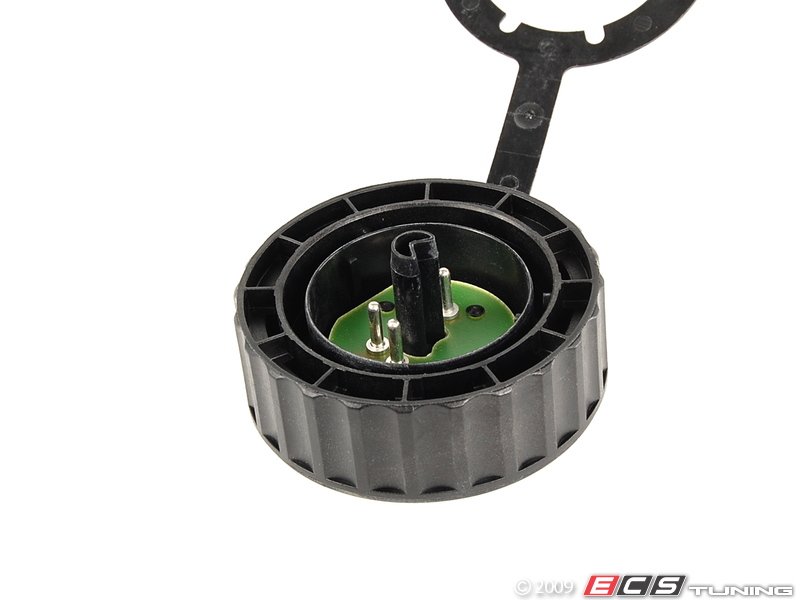 Genuine BMW - 12521724690 - diagnostics plug cap (12-52-1-724-690)