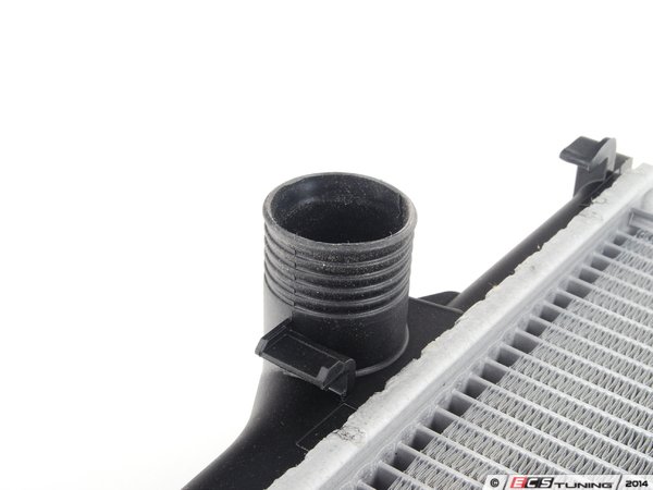 Genuine BMW - 17111723784 - Radiator (17-11-1-723-784)