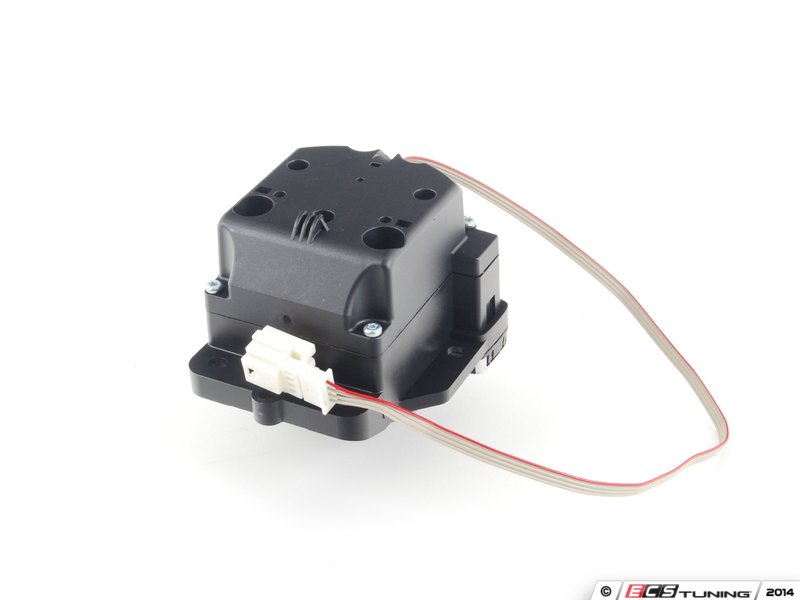 Genuine Mercedes Benz - 2048700879 - PUSH-BUTTON