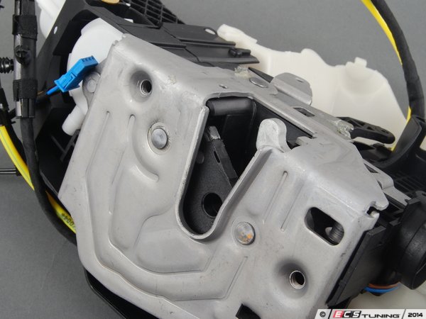 Genuine Mercedes Benz - 2207207235 - Front Door Latch / Lock Assembly