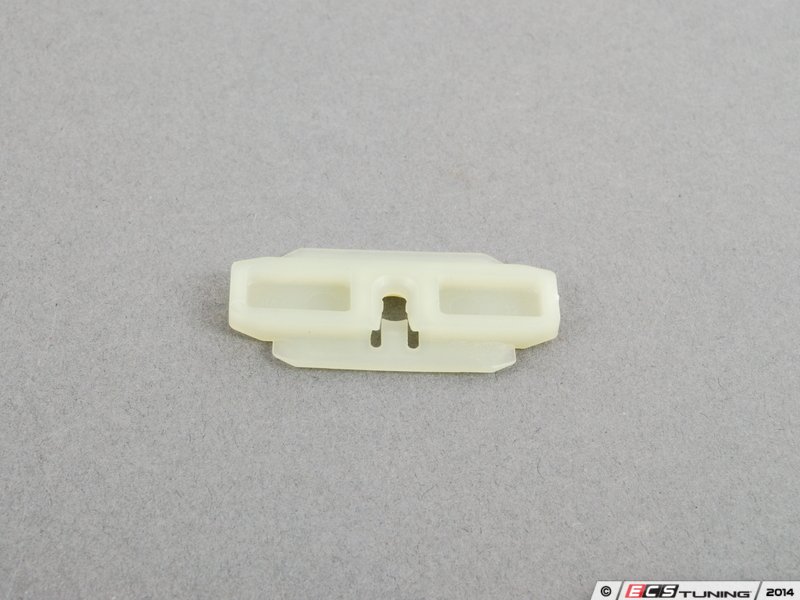 Genuine Volkswagen Audi - 443853909A - plastic moulding clip - priced ...